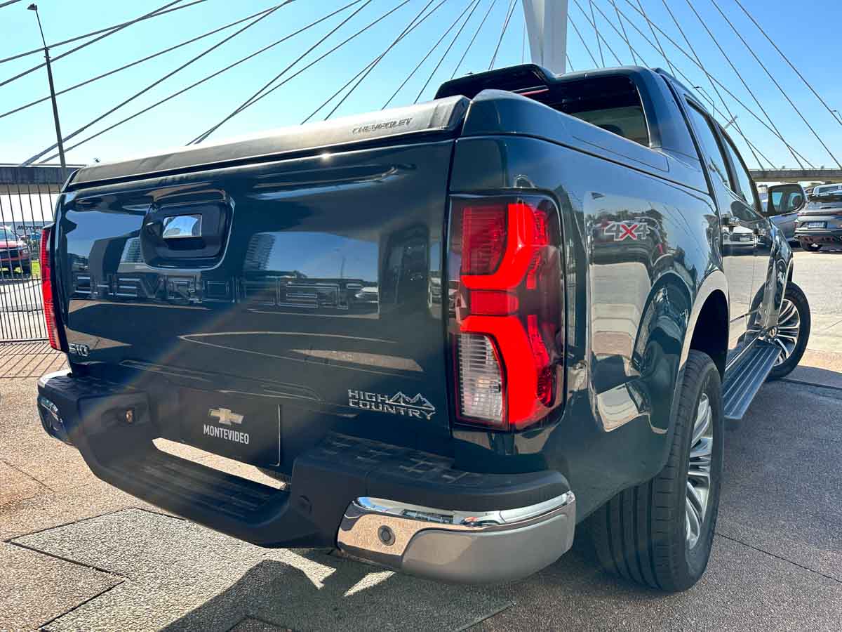 CHEVROLET NEW S10 HIGH COUNTRY AT 4X4 2.8T 0KM 2026 - Grupo Fiancar
