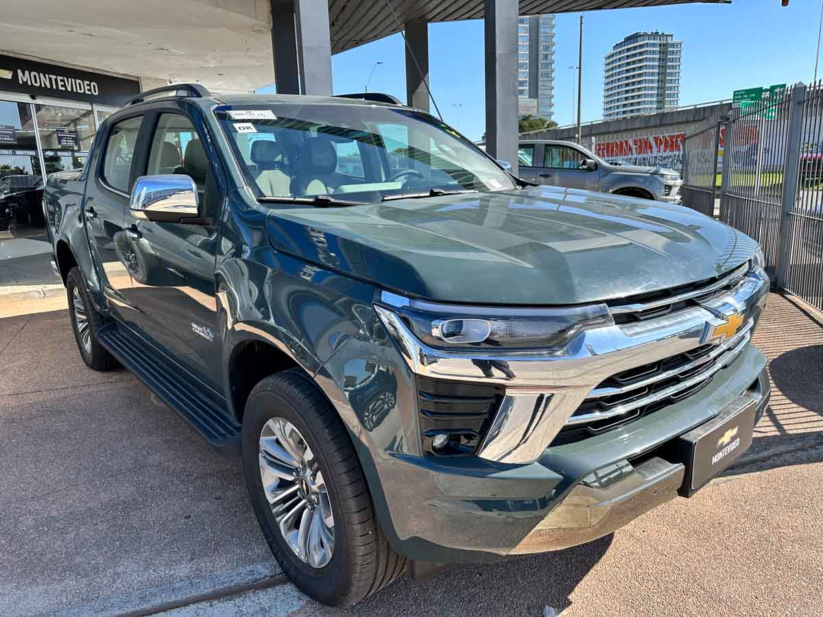 CHEVROLET NEW S10 HIGH COUNTRY AT 4X4 2.8T 0KM 2026 - Grupo Fiancar