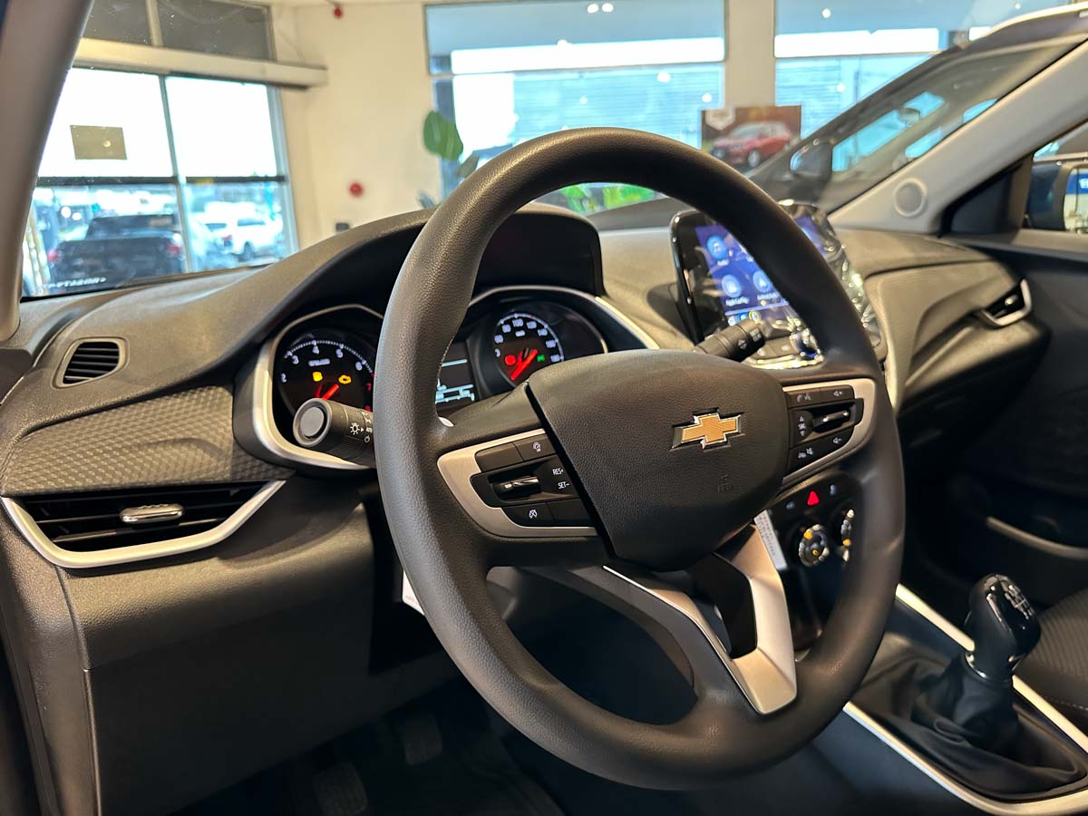 CHEVROLET ONIX LT 1.0 6 AIRBAGS 2026 0km - Grupo Fiancar