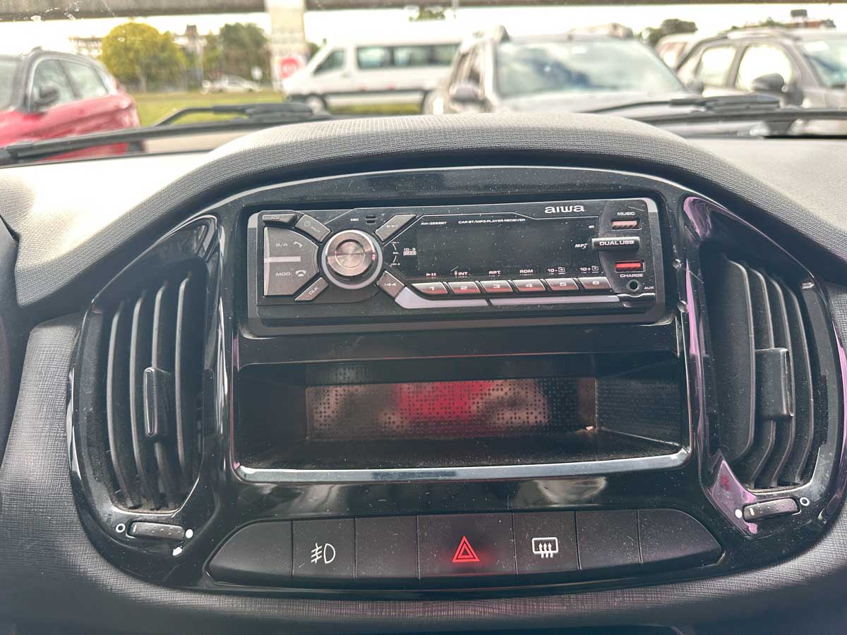 FIAT UNO WAY HATCH 5 PTS 2016 - Grupo Fiancar