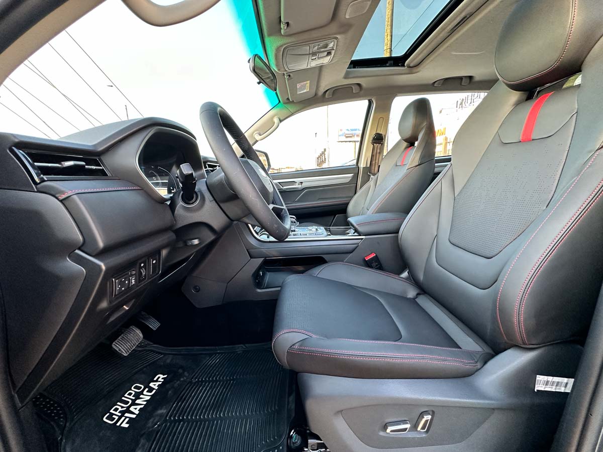 JAC T8 PRO LUXURY 4x4 AUTOMATICA DC 2.0T 2025 0km - Grupo Fiancar