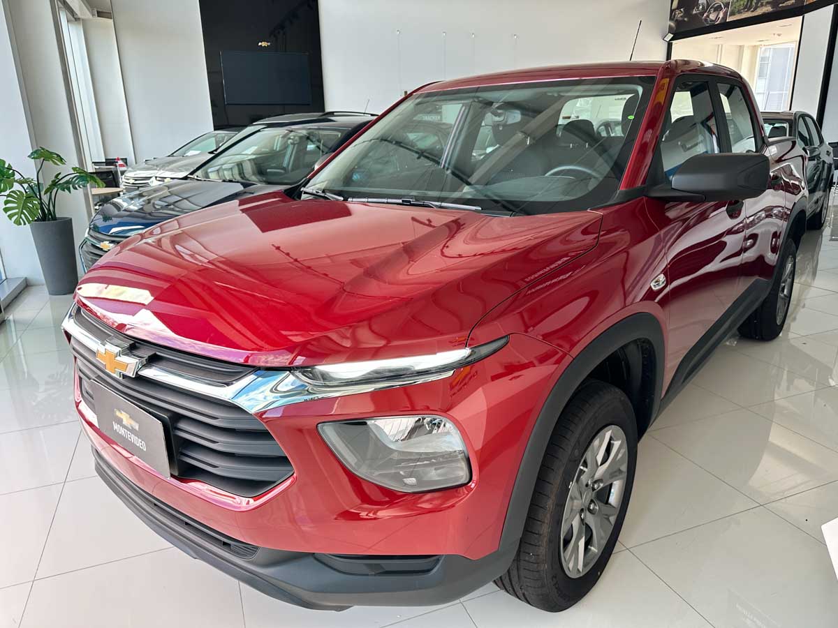 CHEVROLET MONTANA LS 1.2 TURBO DOBLE CABINA 0KM 2025 - Grupo Fiancar